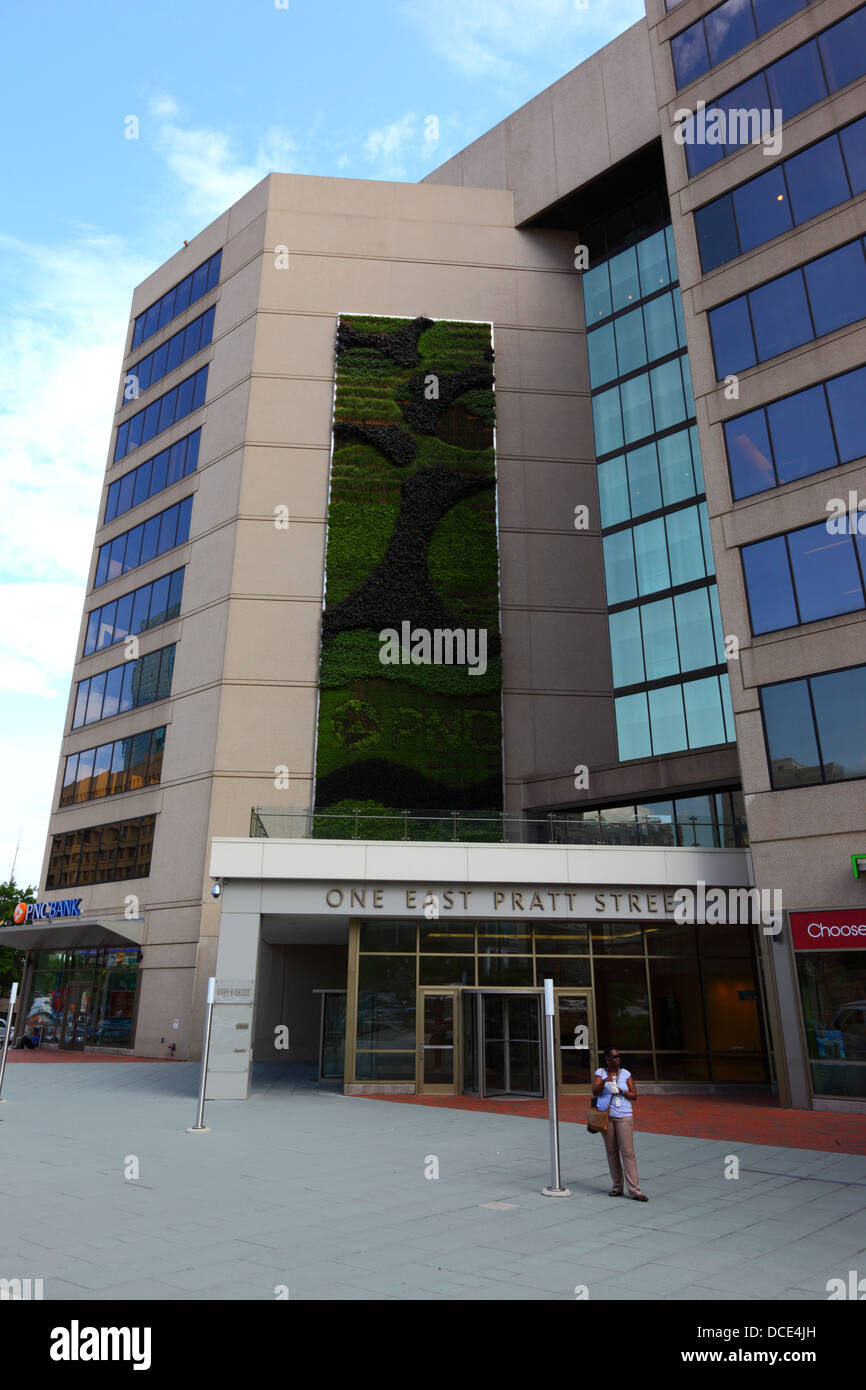 Green or living wall on exterior of PNC Bank building, East Pratt ...