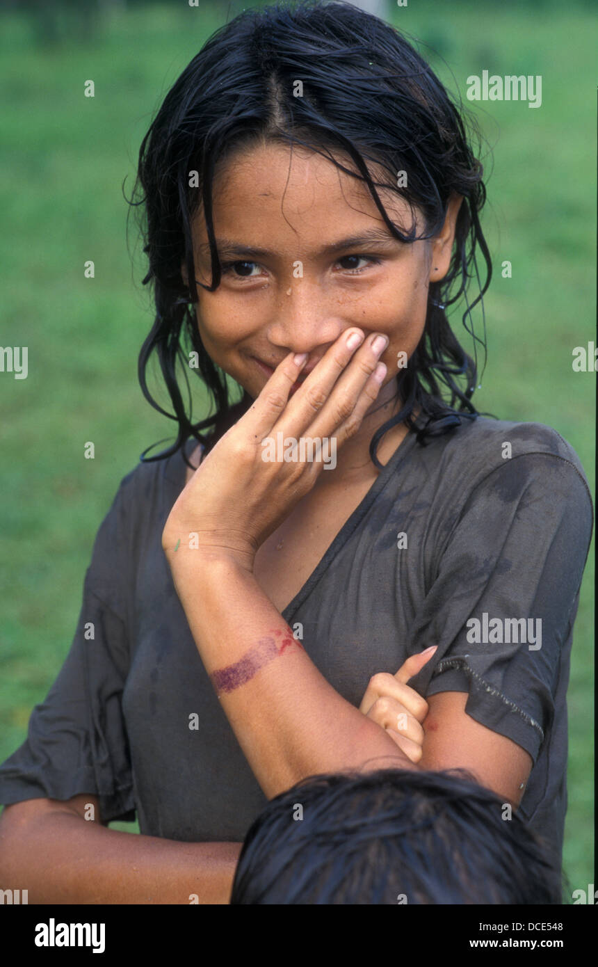 Peruvian teen girl hi-res stock photography and images - Alamy