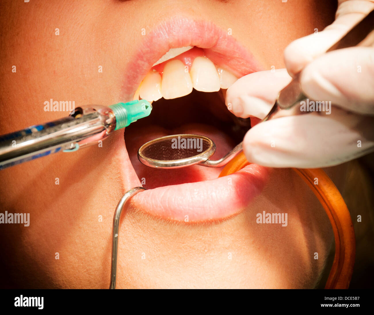 Selective focus on the anesthesia needle Stock Photo - Alamy