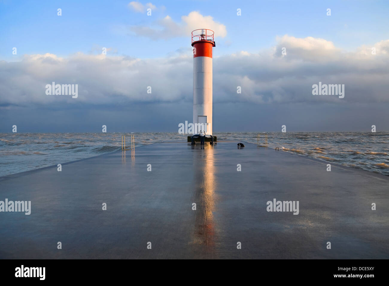 Whitby lighthouse stormy hi-res stock photography and images - Alamy