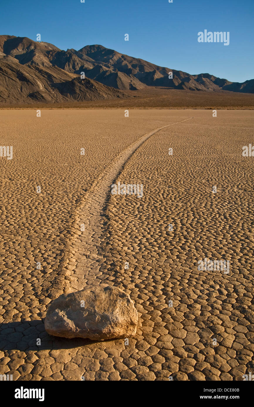 Moving rocks death valley hi-res stock photography and images - Alamy
