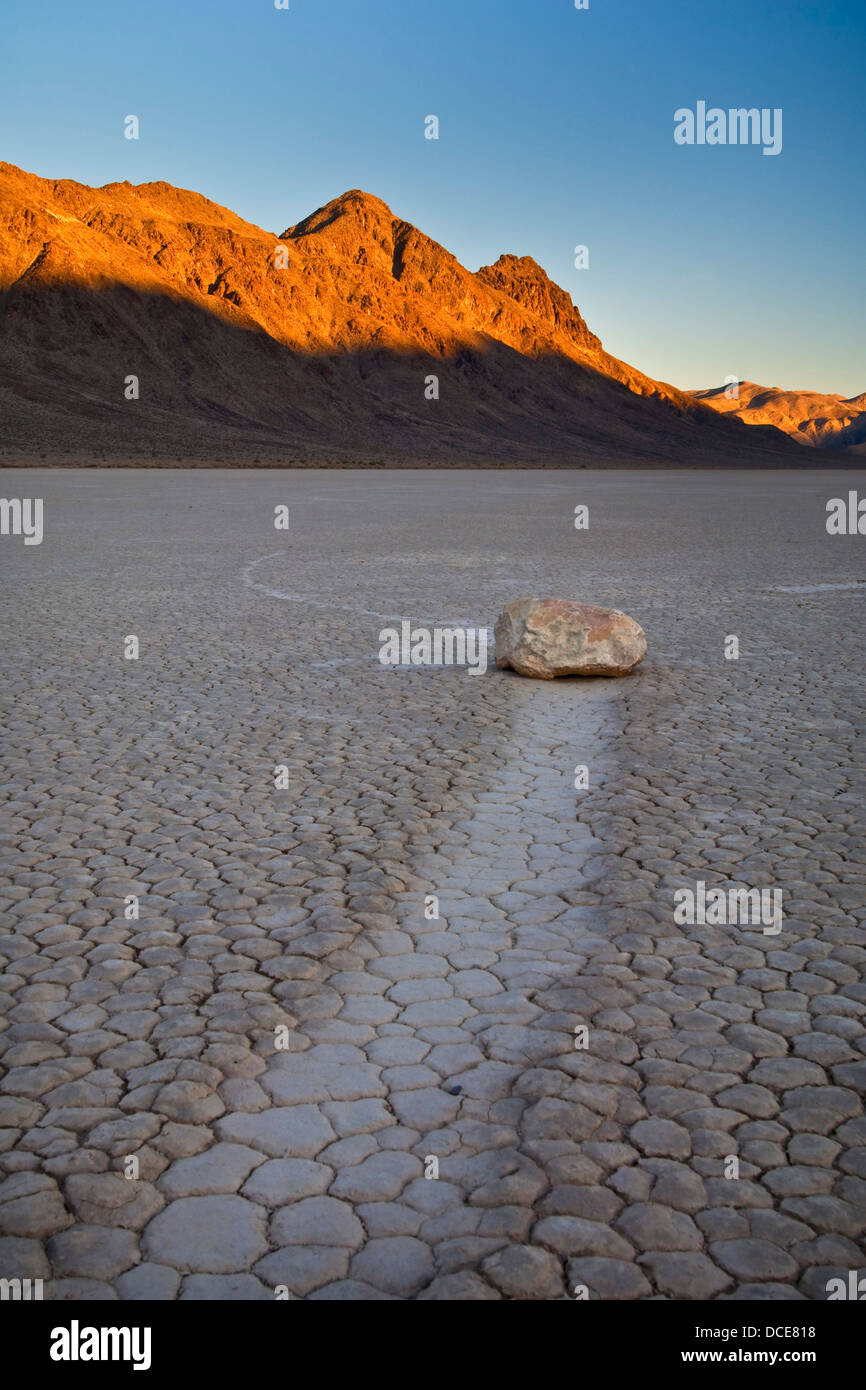 Flat valley floor or bottom hi-res stock photography and images - Alamy