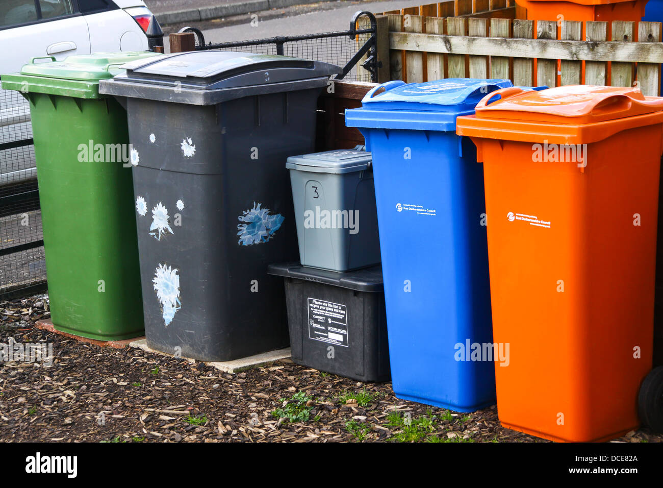 Plastic bins hi-res stock photography and images - Alamy