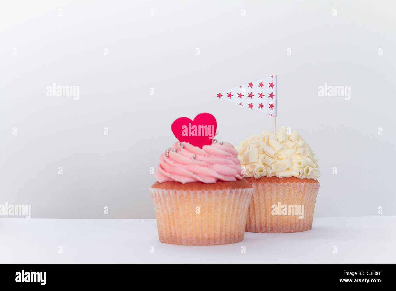 Two birthday cupcakes hi-res stock photography and images - Alamy
