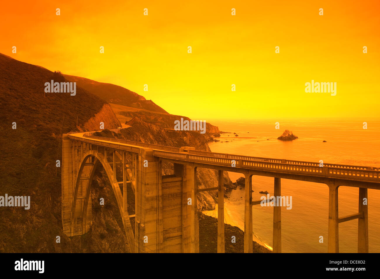 Highway 1 coastline hi-res stock photography and images - Alamy