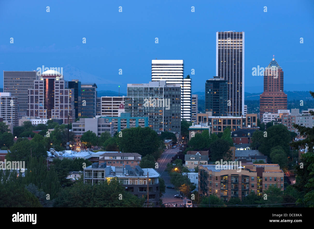 DOWNTOWN SKYLINE PORTLAND OREGON USA Stock Photo - Alamy