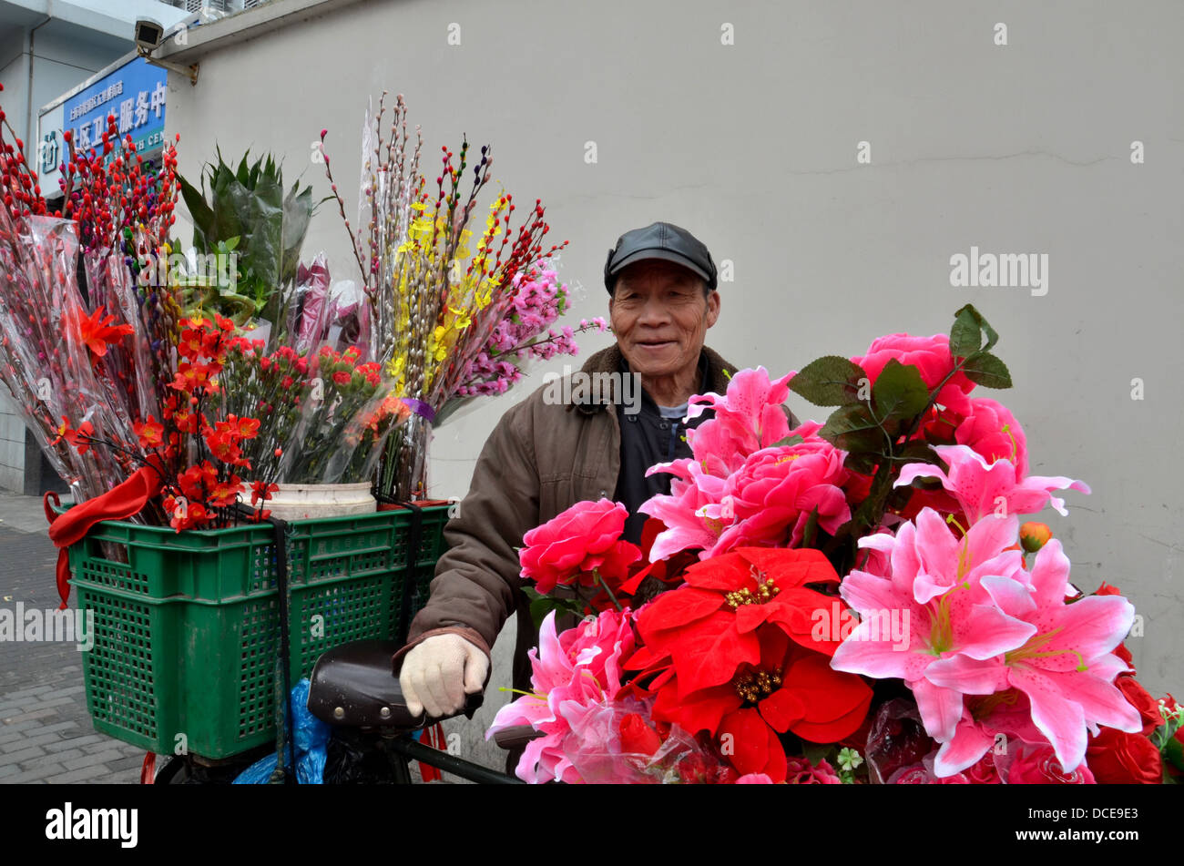 Chinese bicycle flower vendor on street, Shanghai China Stock Photo - Alamy Chinese bicycle flower vendor on street, Shanghai China Stock Photo - Alamy