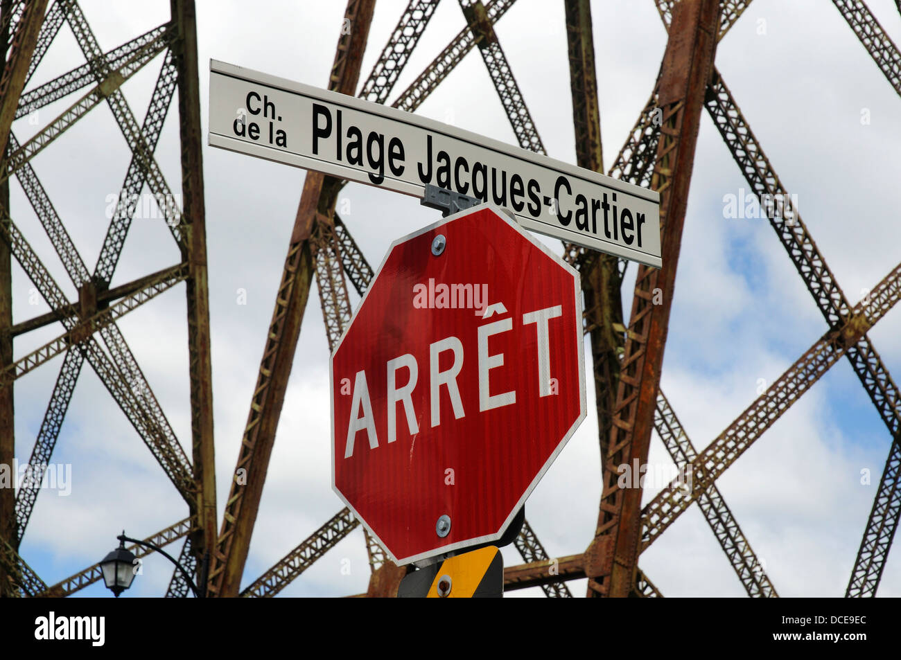 Tracel cap rouge hi-res stock photography and images - Alamy