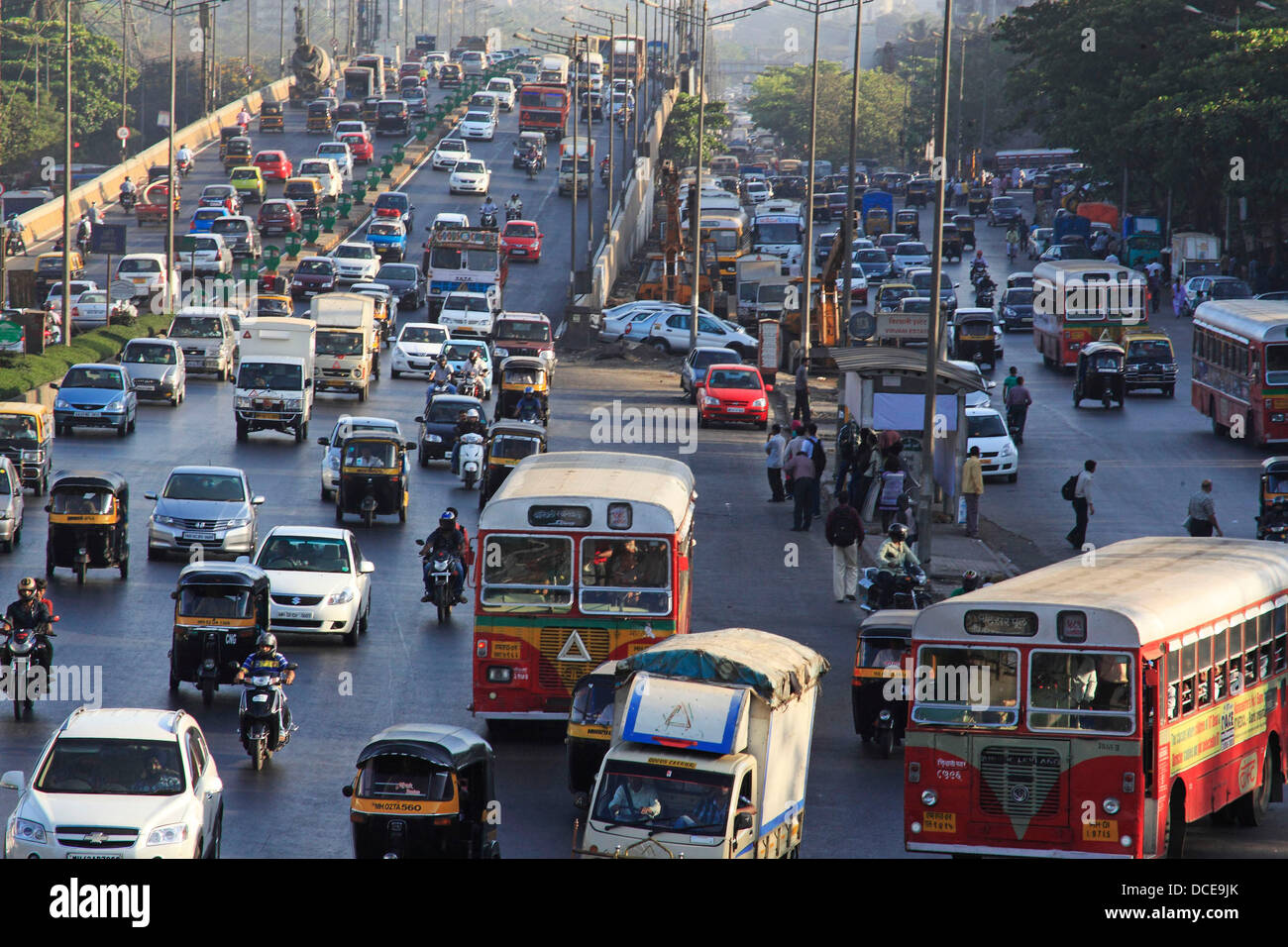 Traffic at dharavi hi-res stock photography and images - Alamy