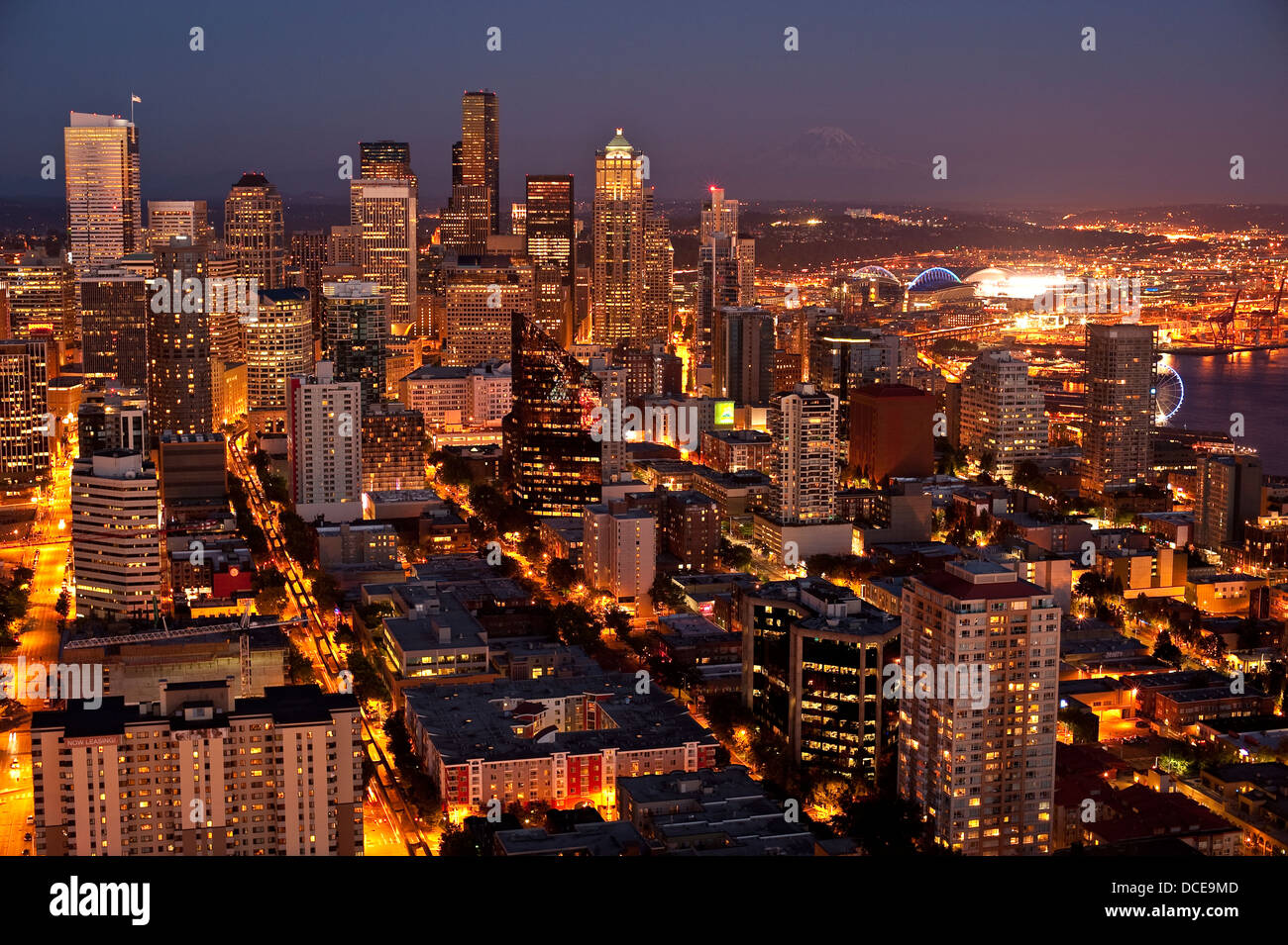 Retro image of Seattle with city lights and downtown Stock Photo - Alamy