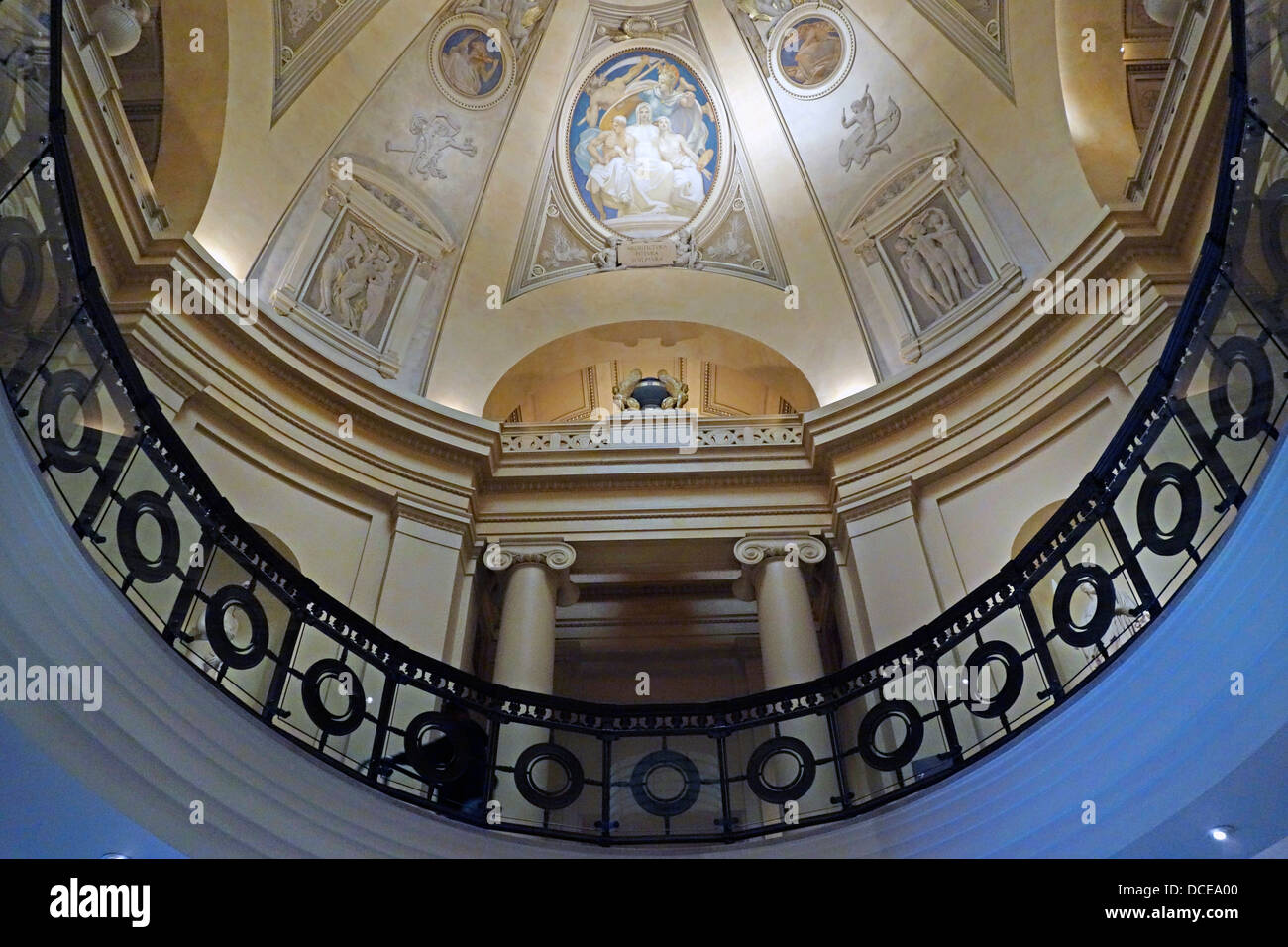 Boston mfa stairs hi-res stock photography and images - Alamy