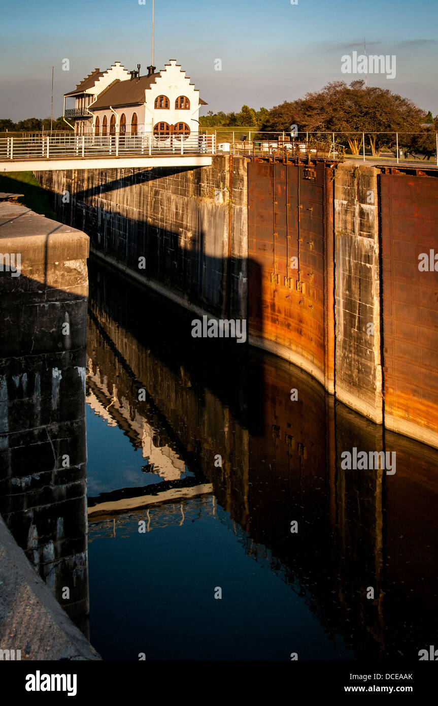 Gary james hebert memorial lockhouse hi-res stock photography and ...