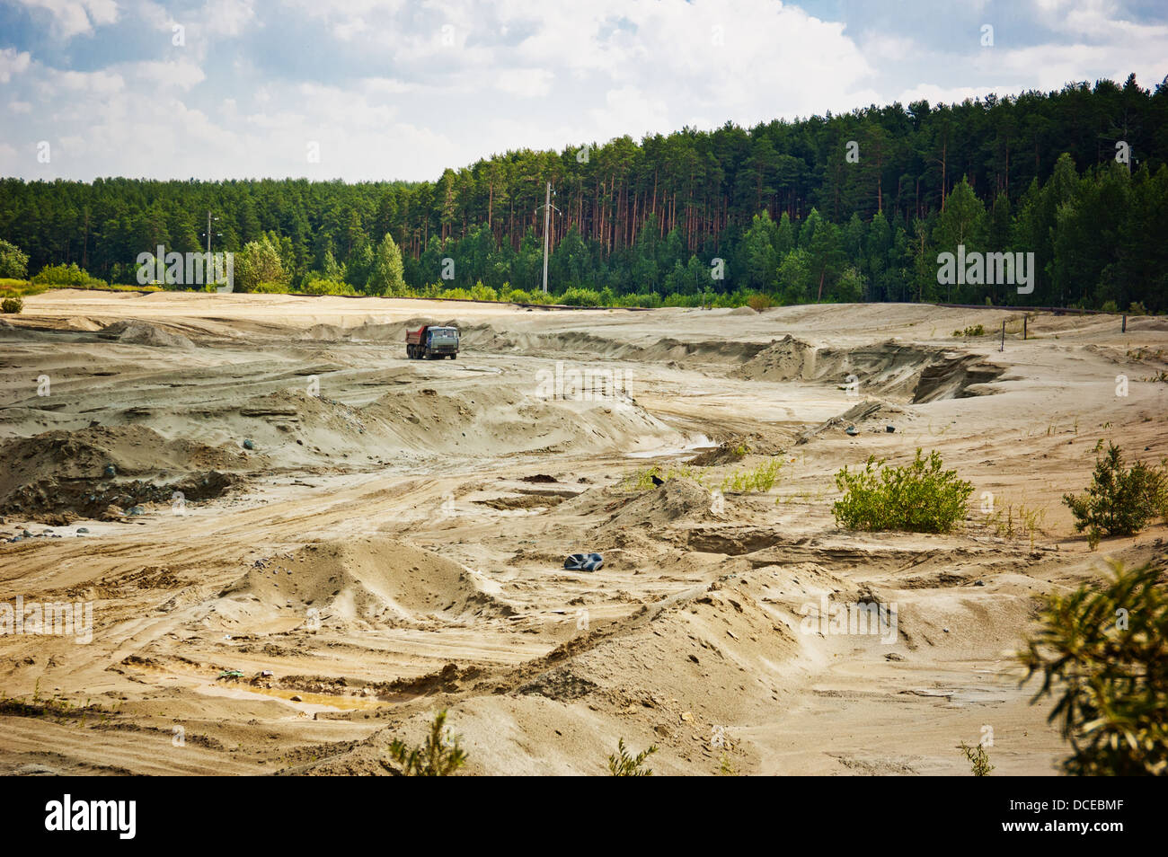 Open cast mine pit Stock Photo - Alamy