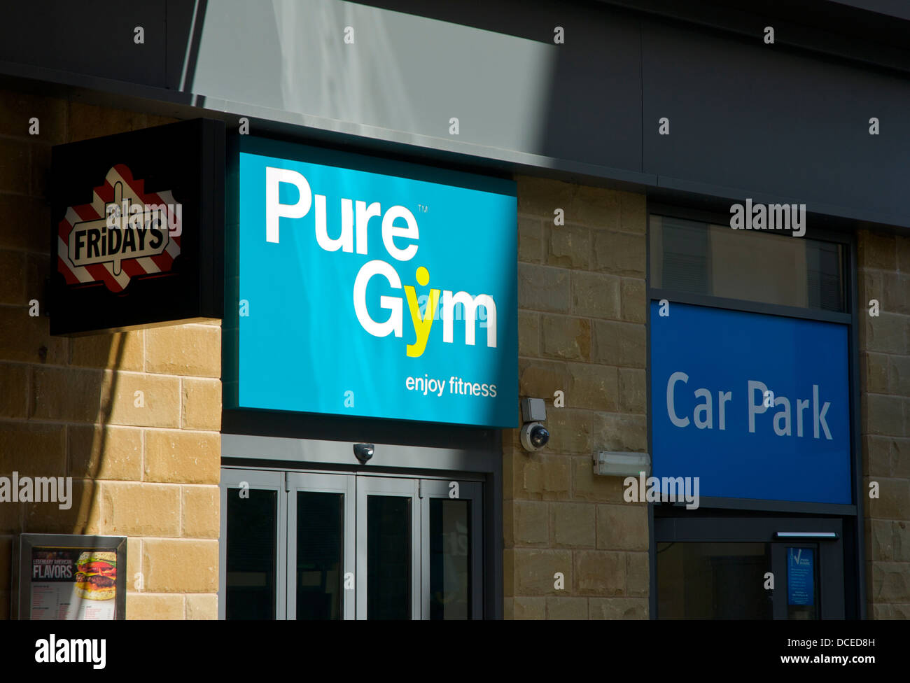 Gym signs hi-res stock photography and images - Alamy