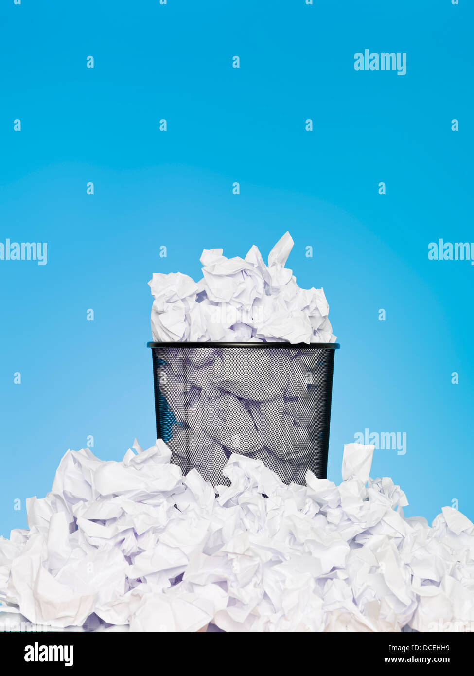 Net full of trash hi-res stock photography and images - Alamy