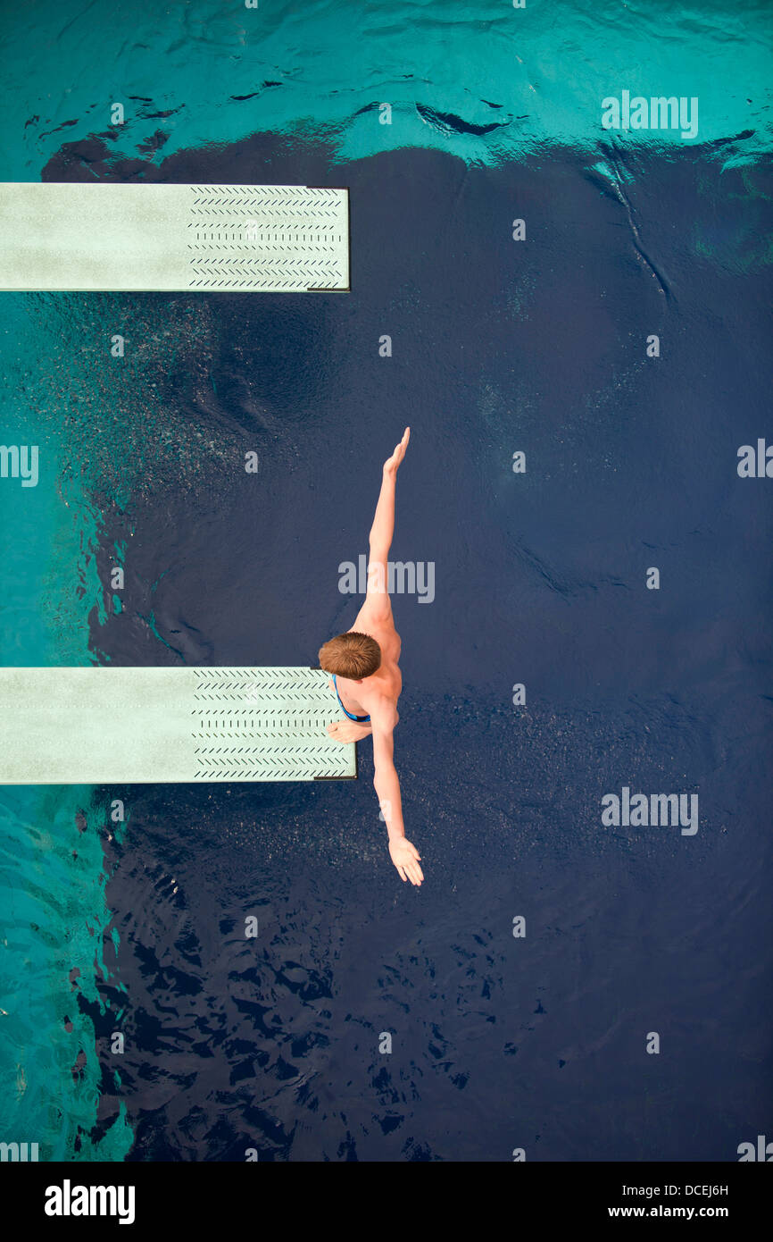 Springboard diver hi-res stock photography and images - Alamy