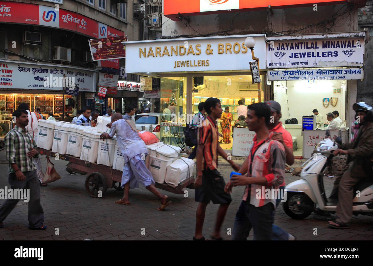 Zaveri bazaar shop hi-res stock photography and images - Alamy