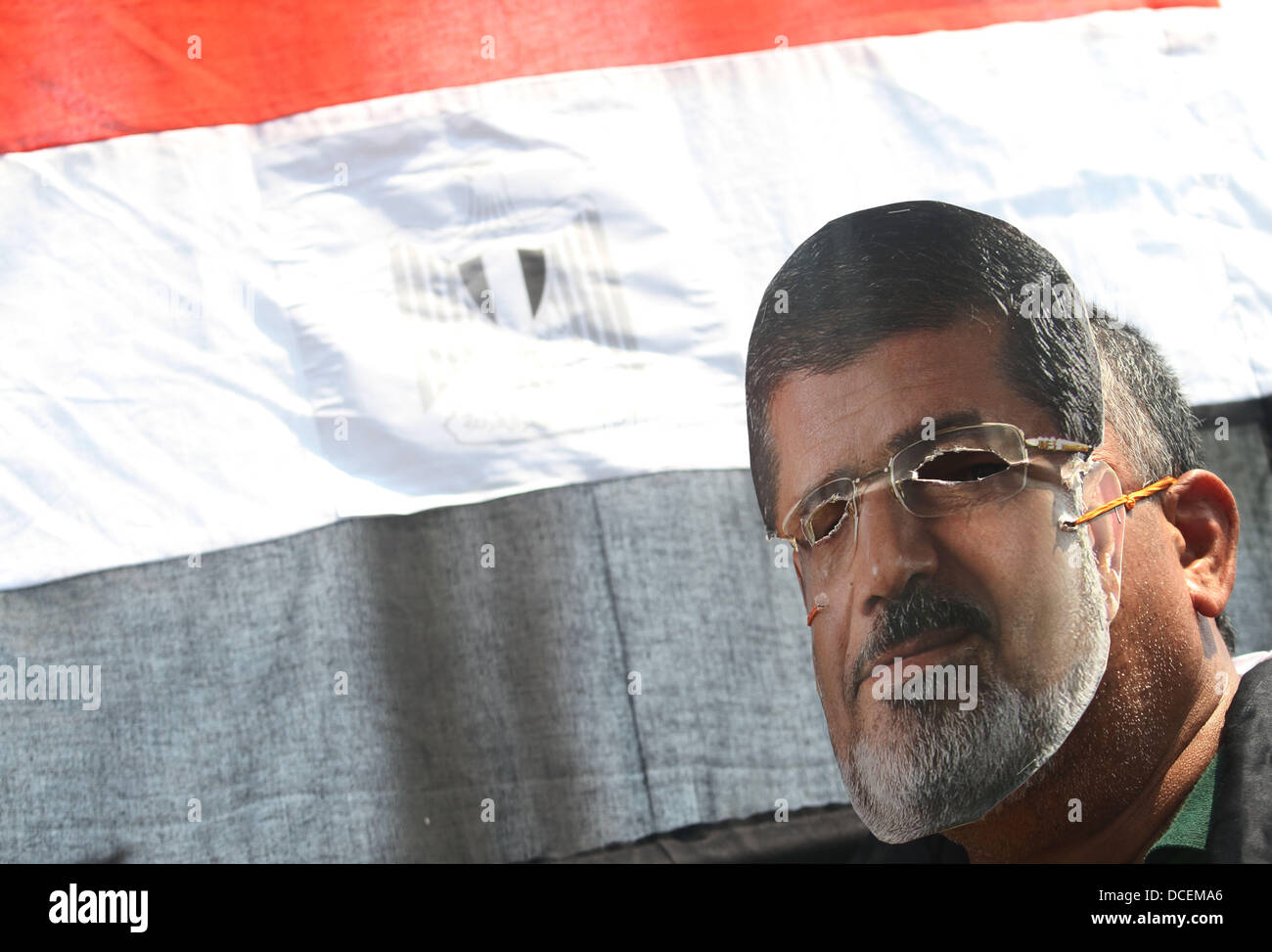 Shah Alam, SELANGOR, MALAYSIA. 16th Aug, 2013. A man wearing Mohamed ...