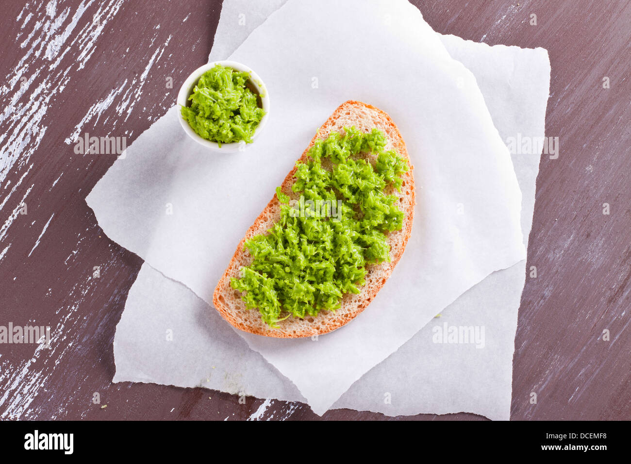 Green canape hi-res stock photography and images - Alamy
