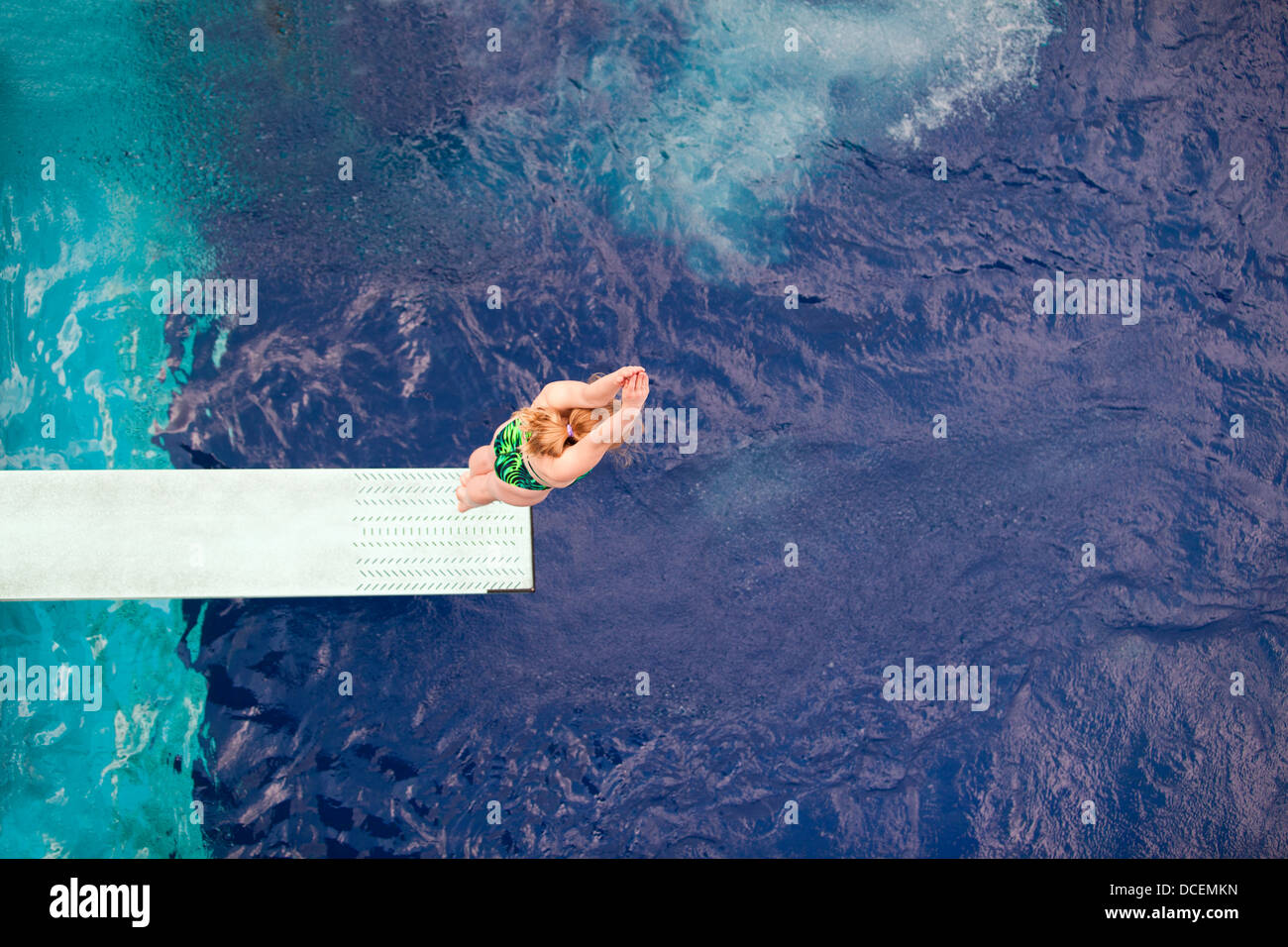 Dive leap effort hi-res stock photography and images - Alamy