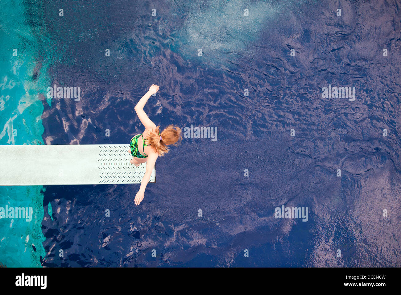 Dive leap effort hi-res stock photography and images - Alamy