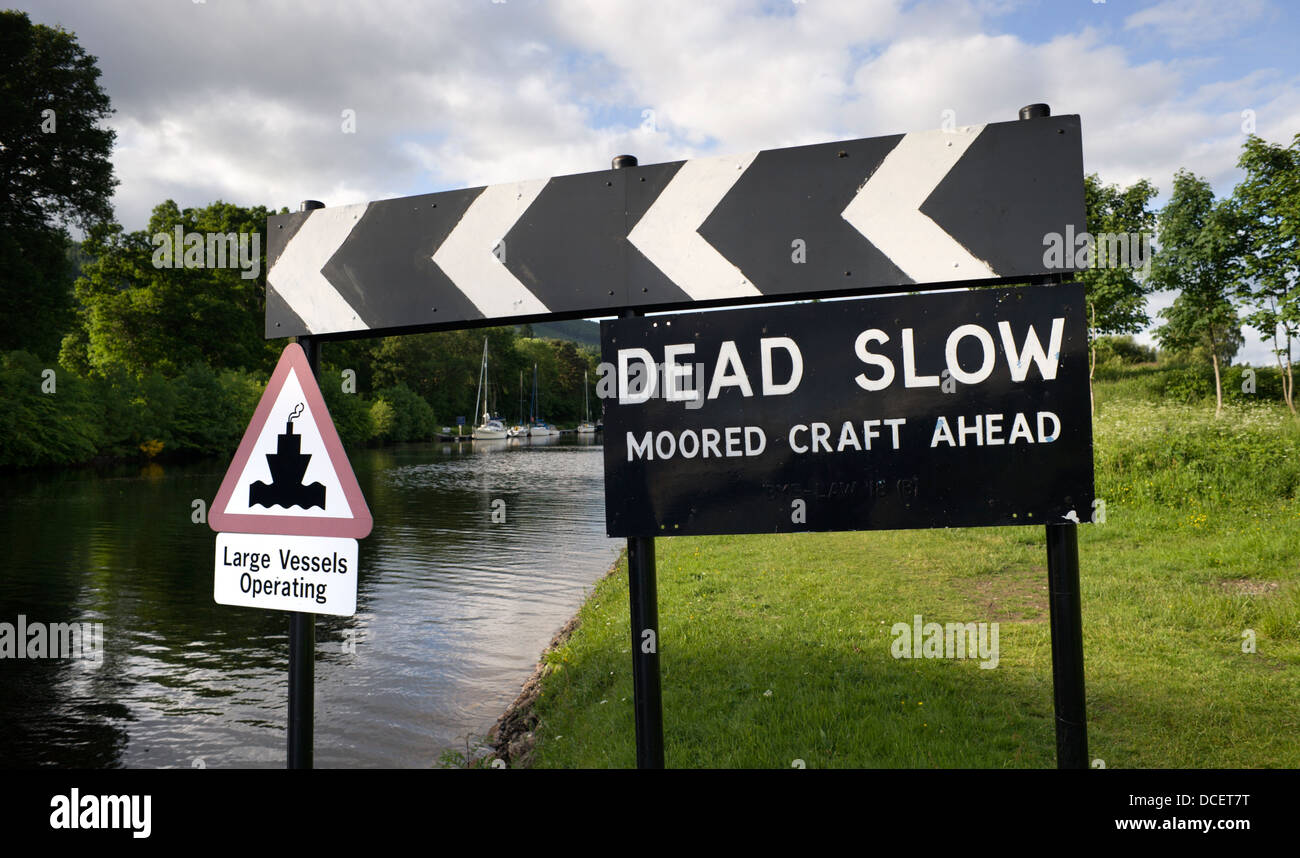 Information sign for boats using the Caledonian Canal near Dochgarroch ...