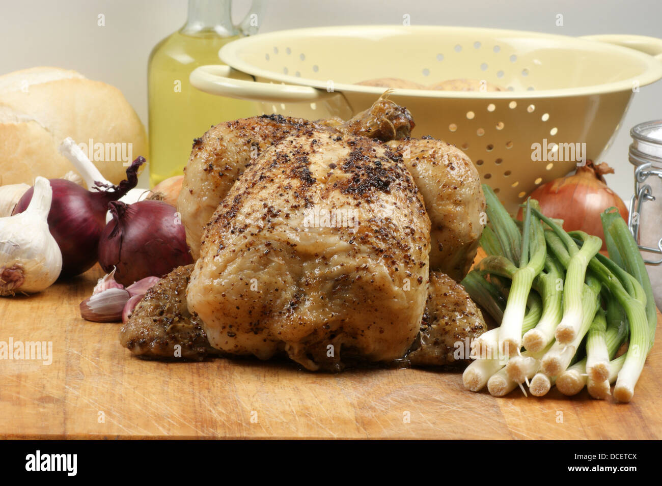 roasted delicious chicken with fresh vegetable Stock Photo - Alamy