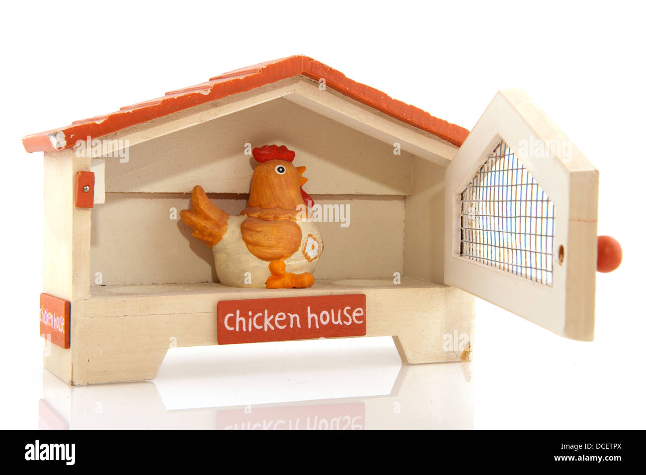 Chicken hen house hi-res stock photography and images - Alamy