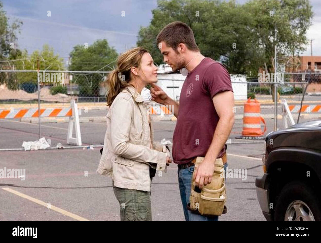 CARRIERS 2009 Paramount Vantage film with Piper Perabo and Chris Pine ...