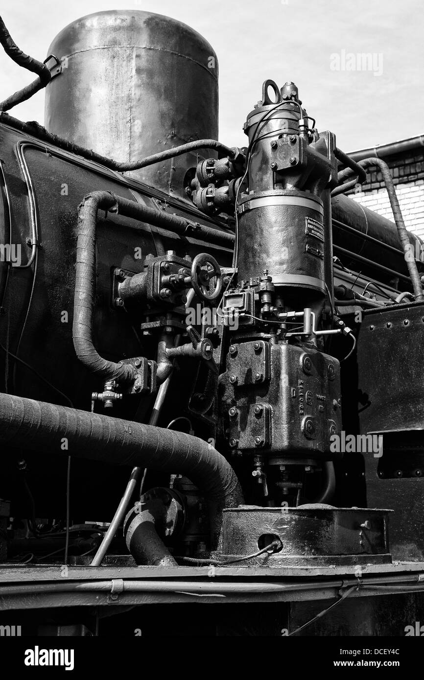Air pump steam locomotive (Black & White Stock Photo - Alamy