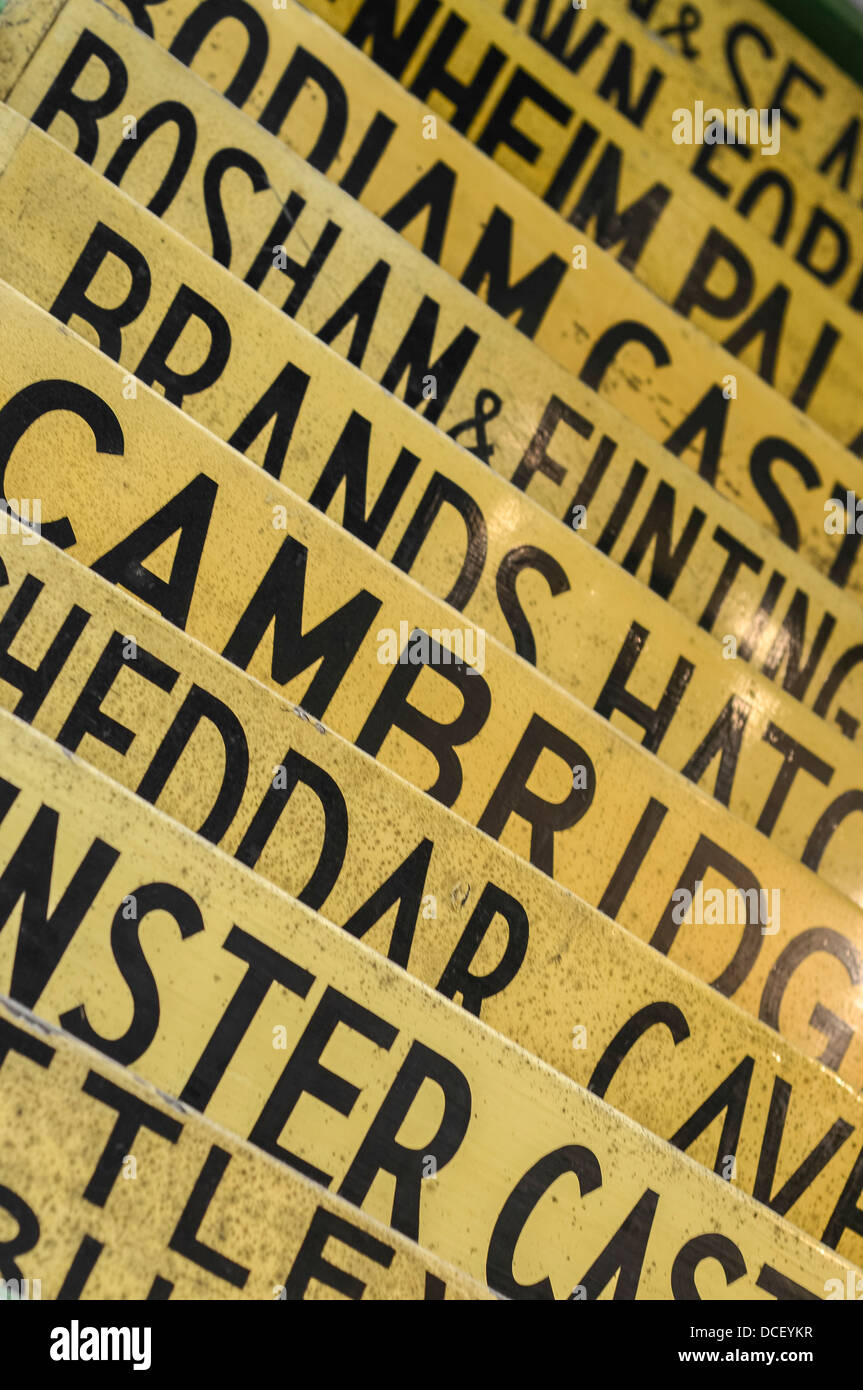 Train destination signs hi-res stock photography and images - Alamy