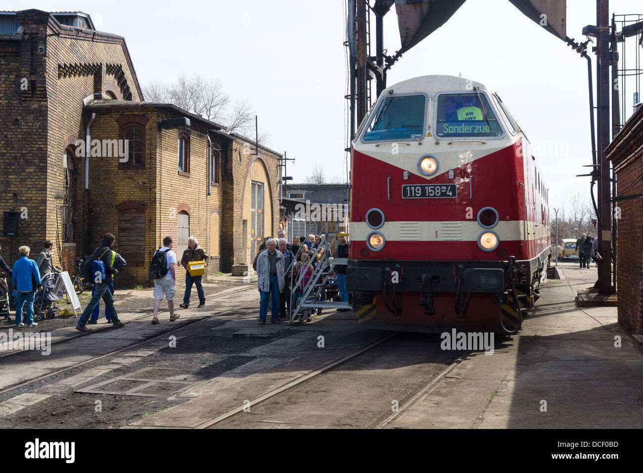 Diesel locomotive dr class 119 hi-res stock photography and images - Alamy