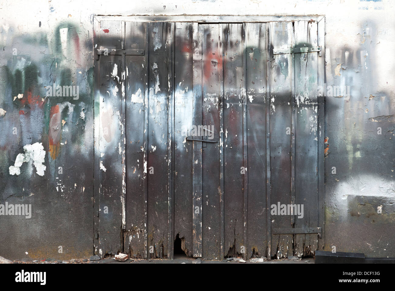 Background texture with closed grunge wooden gate Stock Photo - Alamy