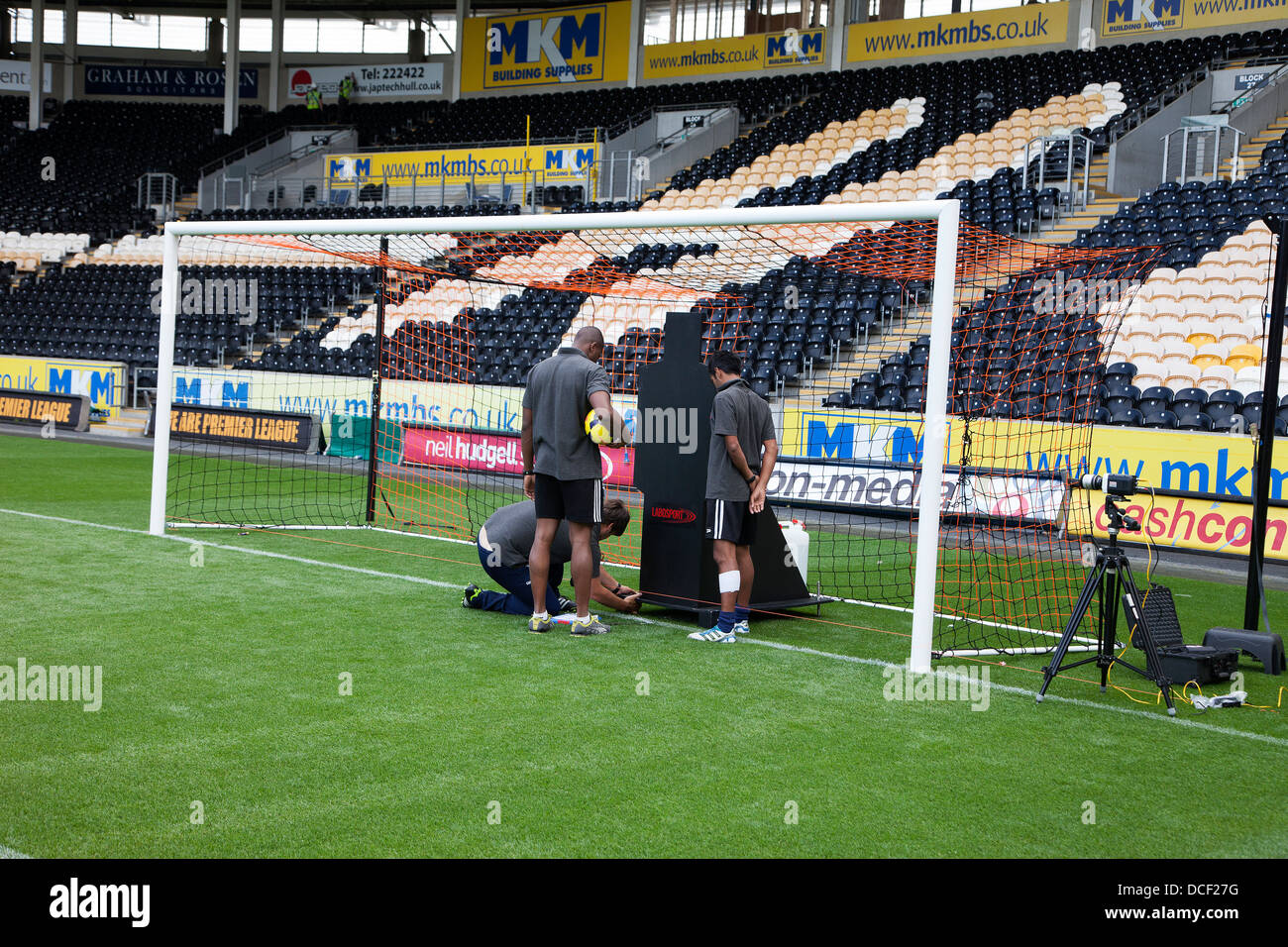 Football hawk eye hi-res stock photography and images - Alamy