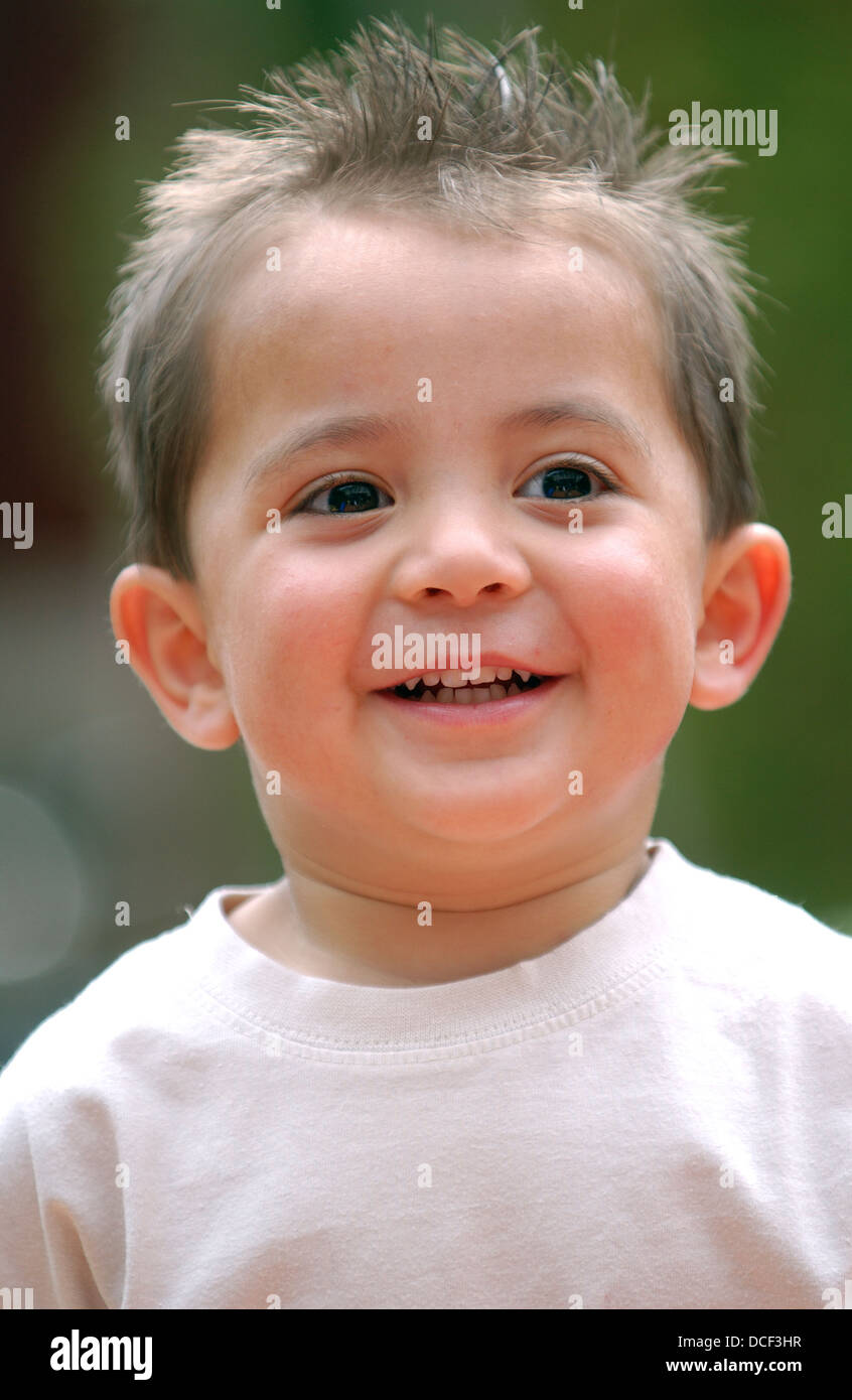Portrait of a happy little boy Stock Photo - Alamy