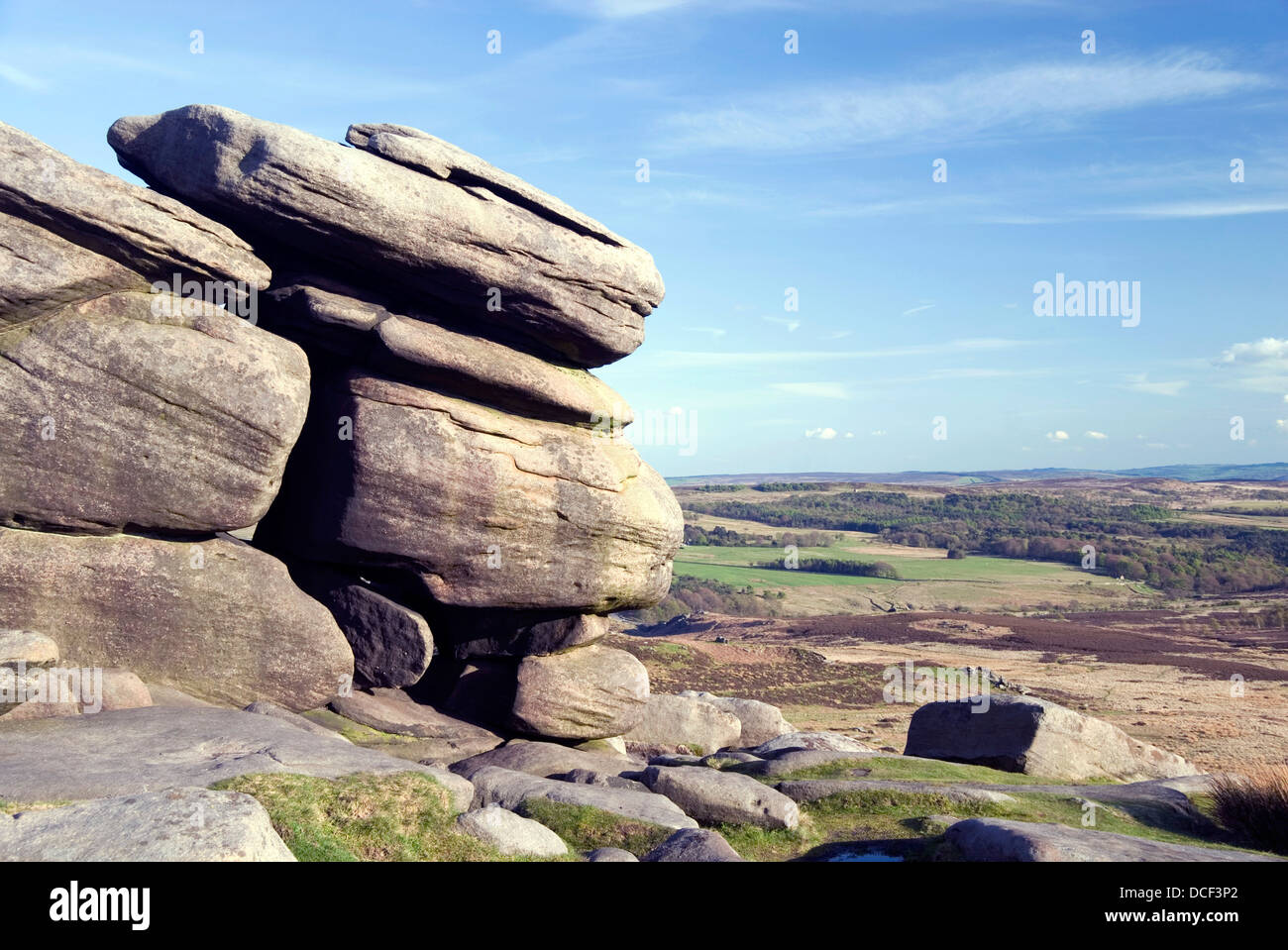 Gritstone Tor rock formation on Higger Tor, Peak District, Derbyshire ...