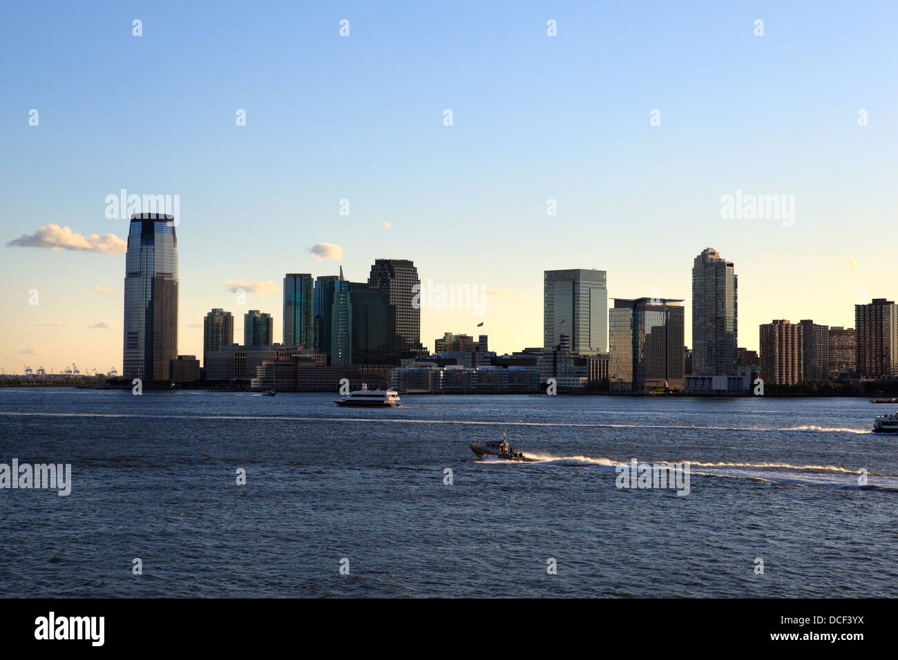 Sky jersey city high rise hi-res stock photography and images - Alamy