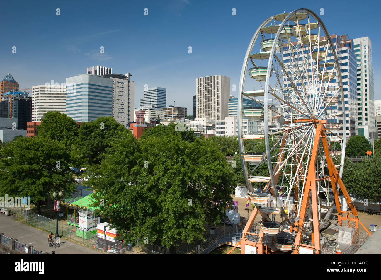 FERRIS WHEEL ROSE FESTIVAL AMUSEMENTS WATERFRONT PARK DOWNTOWN SKYLINE ...