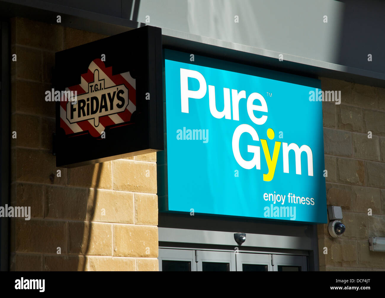 Gym signs hi-res stock photography and images - Alamy