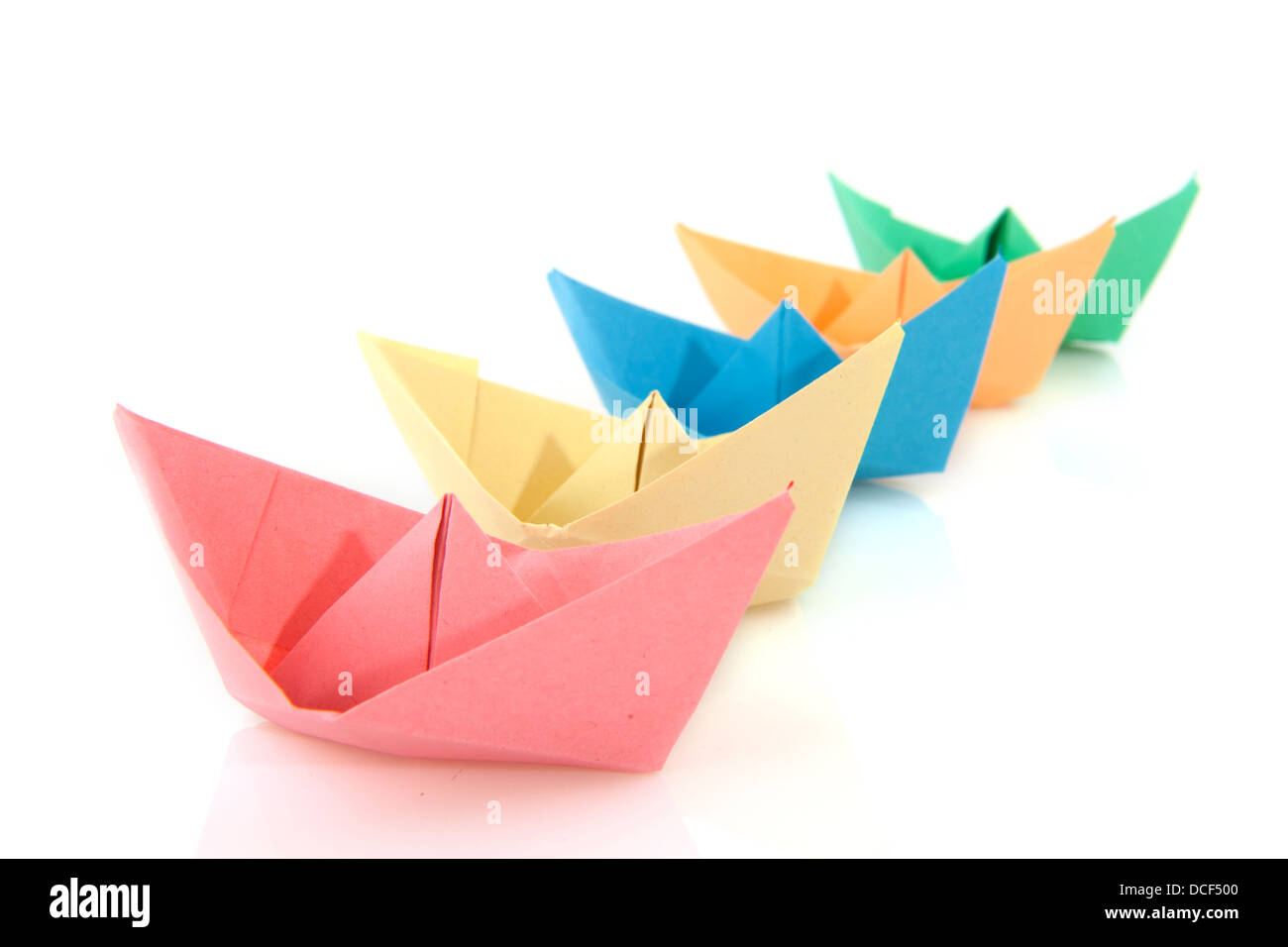 Paper boats hi-res stock photography and images - Alamy