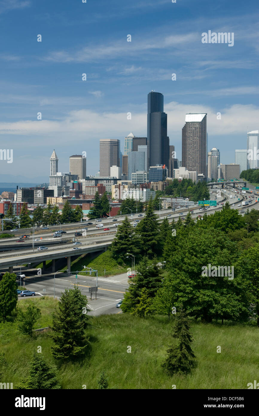 ROUTE 5 INTERSTATE HIGHWAY DOWNTOWN SKYLINE SEATTLE WASHINGTON STATE ...