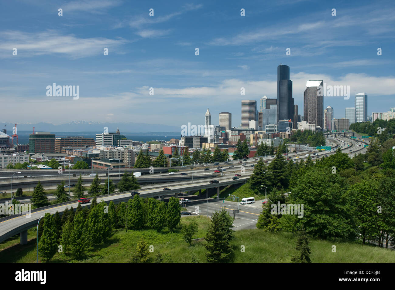 ROUTE 5 INTERSTATE HIGHWAY DOWNTOWN SKYLINE SEATTLE WASHINGTON STATE ...