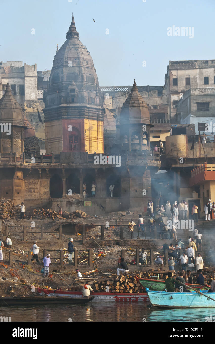 Manikarnika Ghat cremation ghat on banks of Ganges; Bodhgaya, Bihar ...