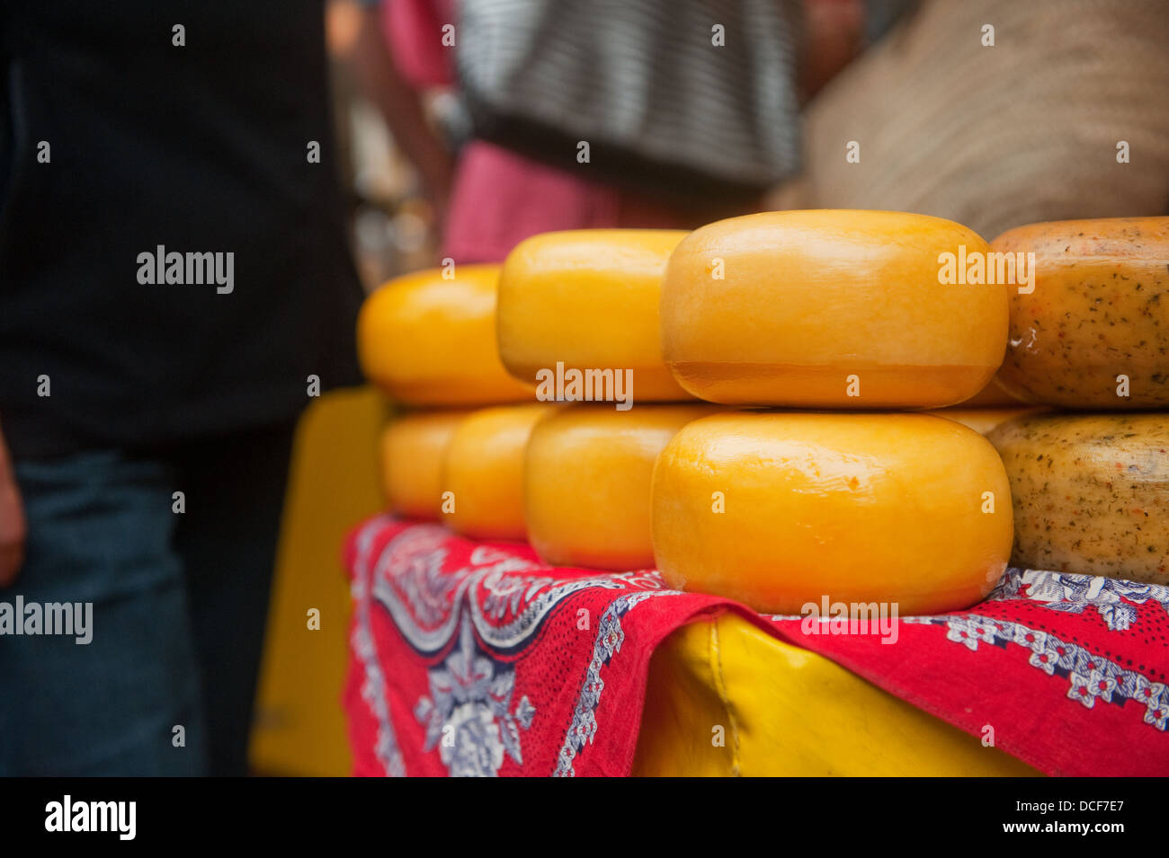 Dutch food market hi-res stock photography and images - Alamy