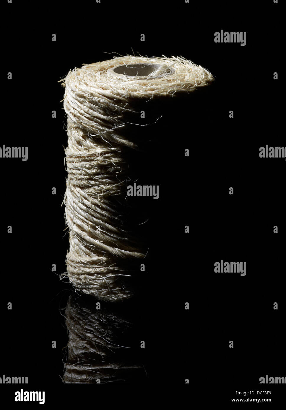 Rope coin hi-res stock photography and images - Alamy