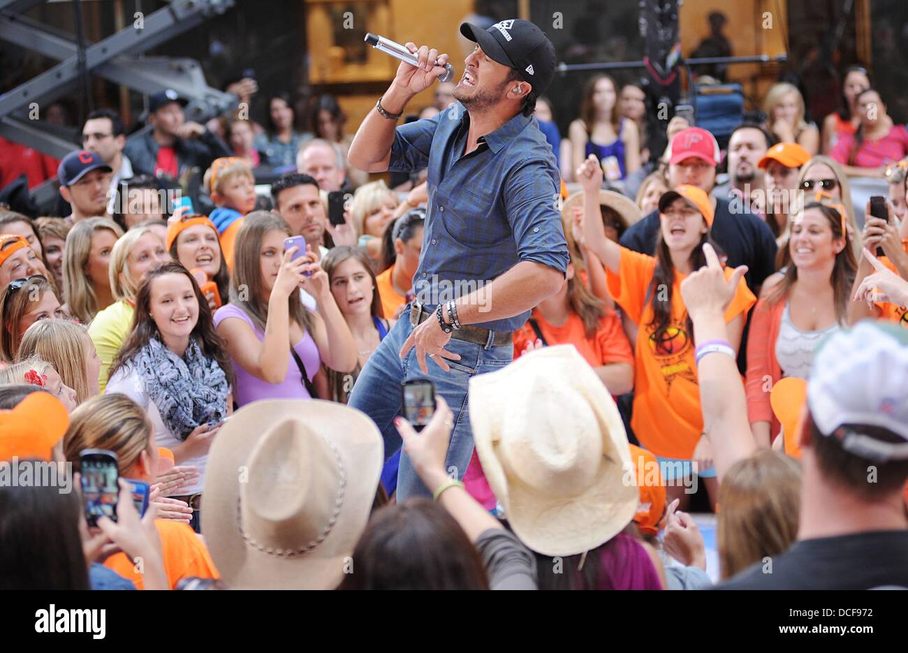 New York, NY. 16th Aug, 2013. Luke Bryan on stage for NBC Today Show ...