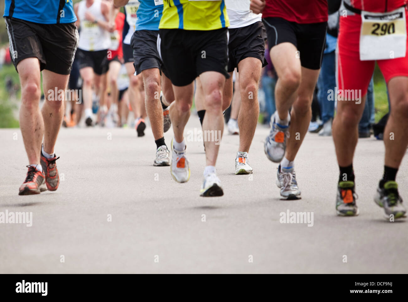Marathon runners city life hi-res stock photography and images - Alamy