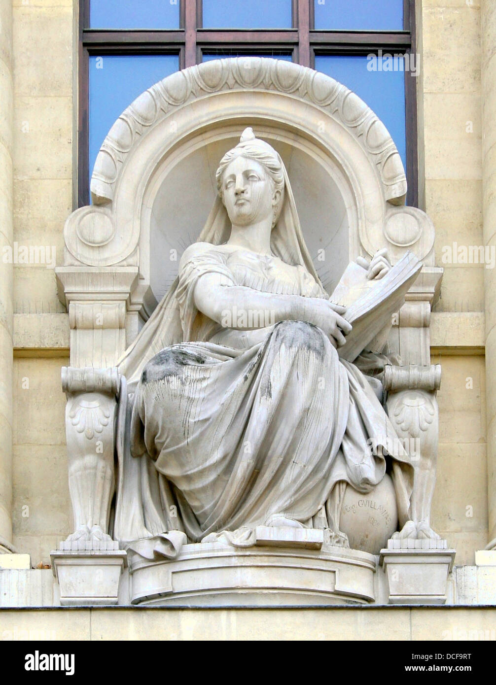 "Science", by Eugène Guillaume. Statue on the façade of the Grande ...