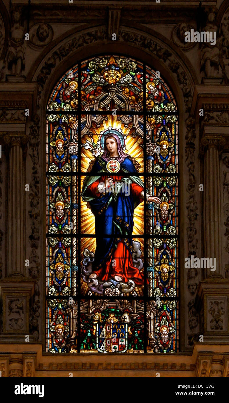 Immaculate heart of mary hi-res stock photography and images - Alamy