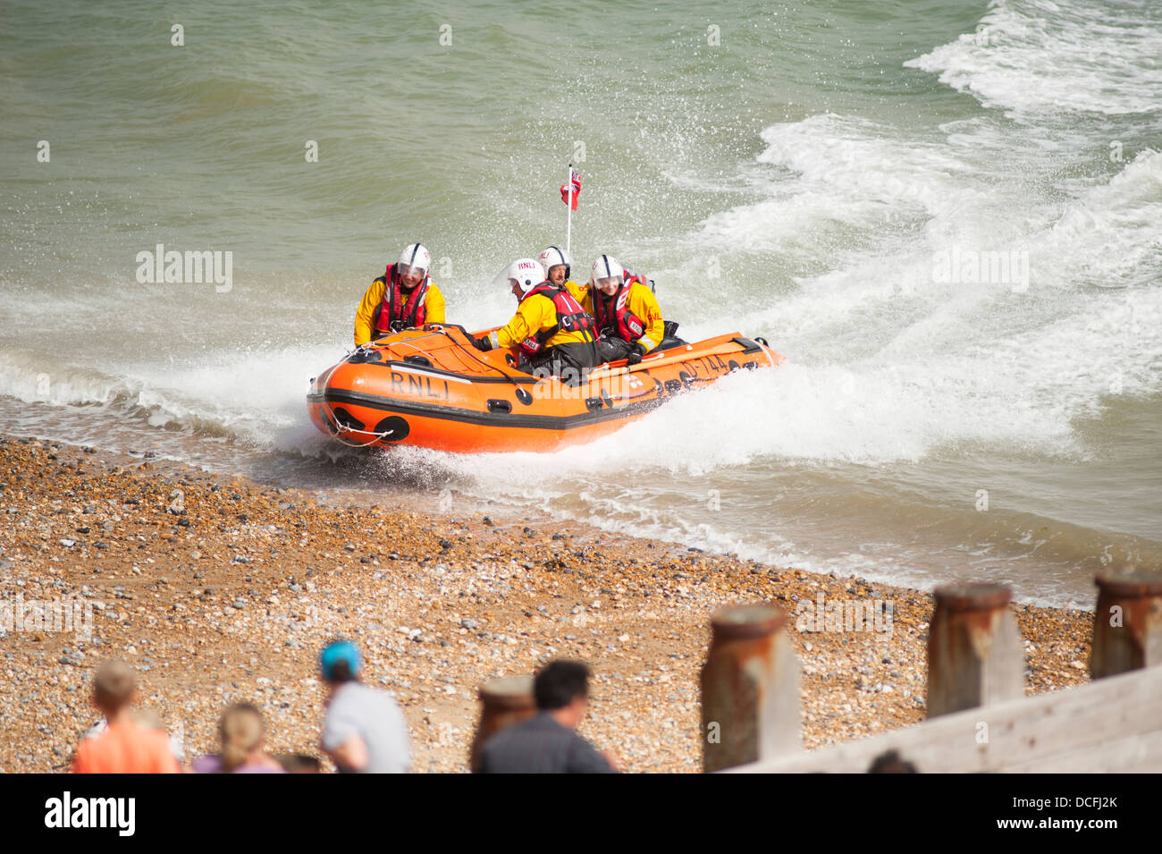 Rnli d class lifeboat hi-res stock photography and images - Alamy